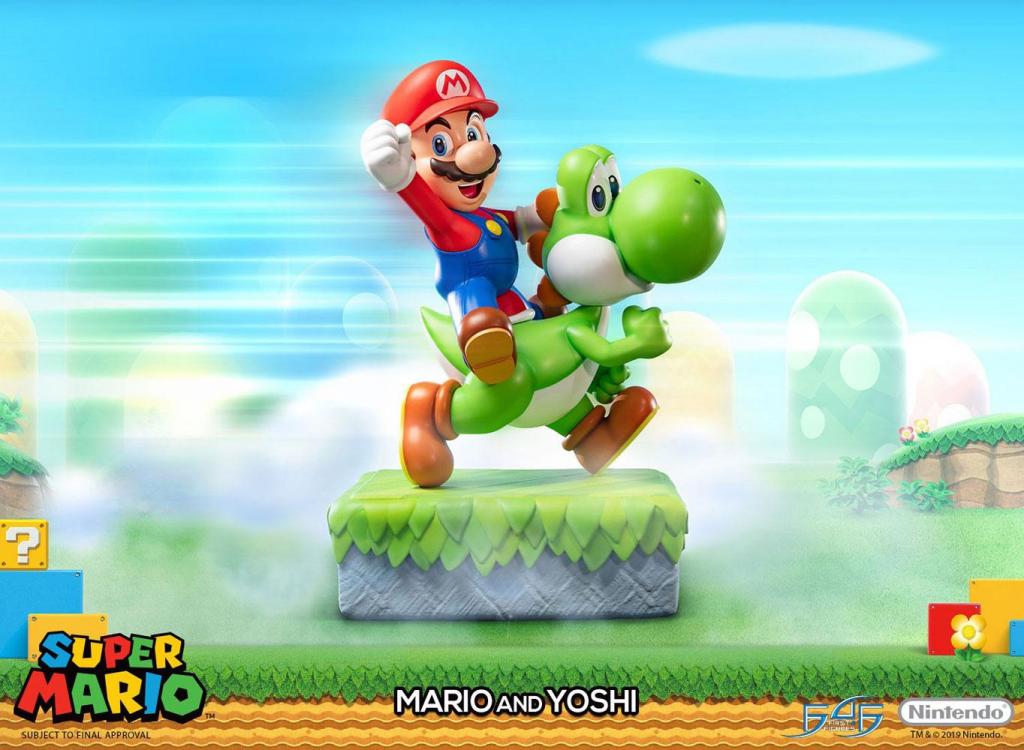 NINTENDO - Mario & Yoshi Statue - 48cm : ShopForGeek.com: Figurines ...