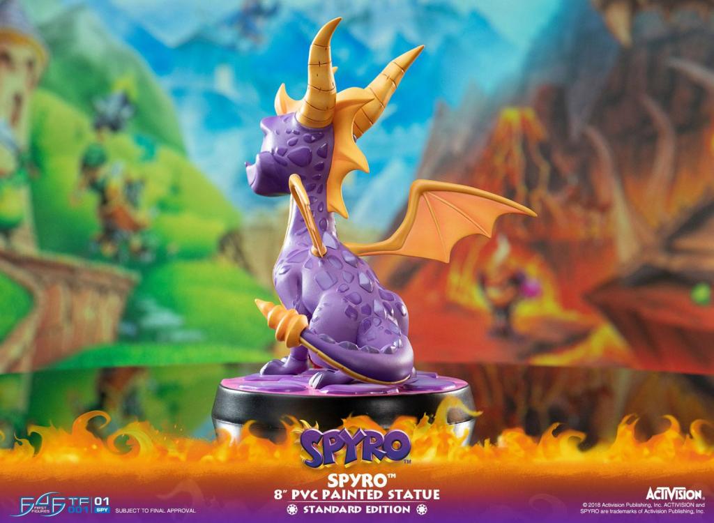 ACTIVISION - Spyro The Dragon PVC Statue - 20cm : ShopForGeek.com ...