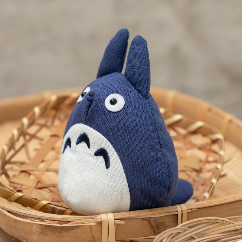 MY NEIGHBOR TOTORO - Blue Totoro - Otega Plush 9.5cm : ShopForGeek.com ...