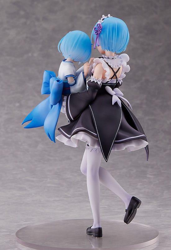 RE ZERO - Rem & Childhood Rem - Statue 23cm : ShopForGeek.com: Figurita ...