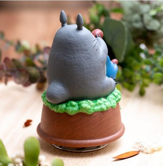 MY NEIGHBOR TOTORO - Totoro play the ocarina - Big musical statue ...
