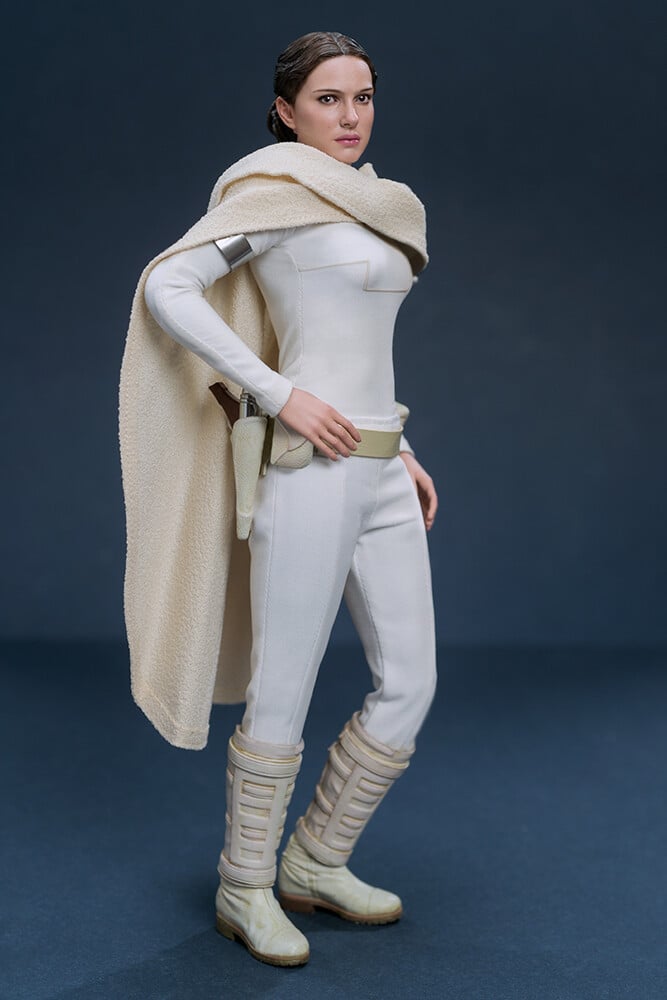 STAR WARS L'ATTAQUE DES CLONES - Padme Amidala - Figurine 1/6 27cm ...