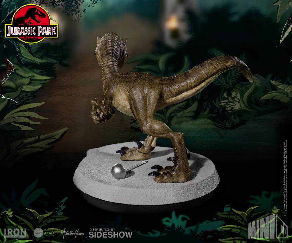 JURASSIC PARK - Velociraptor Mini Co. Figure : ShopForGeek.com ...