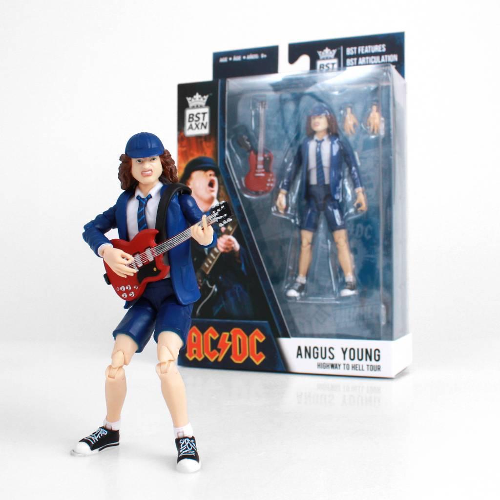 AC/DC - Angus Young - Figurine BST AXN 13cm : ShopForGeek.com: Figurine ...