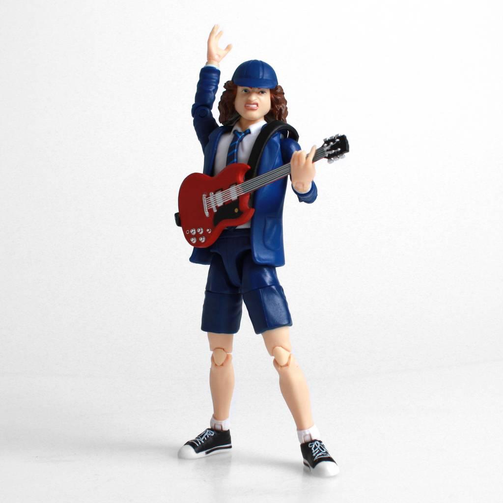 AC/DC - Angus Young - Figurine BST AXN 13cm : ShopForGeek.com: Figurine ...