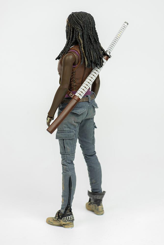 THE WALKING DEAD - Michonne Action Figure - 30cm : ShopForGeek.com: Figurines Threezero Walking Dead