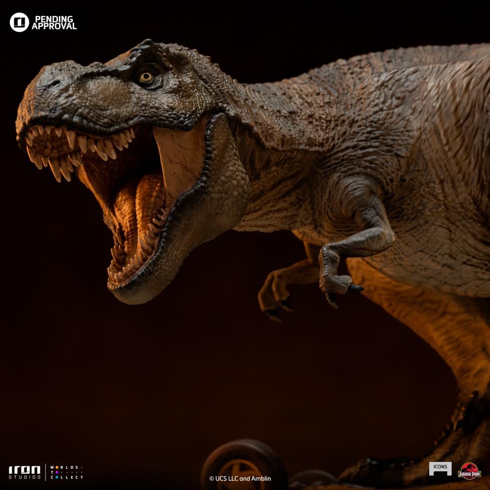 JURASSIC PARK - T-Rex Attack - Statue Icons 14.5cm : ShopForGeek.com ...