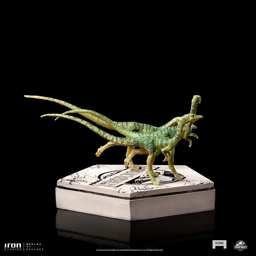 JURASSIC WORLD - Compsognathus - Statue Icons 4,5cm : ShopForGeek.com ...