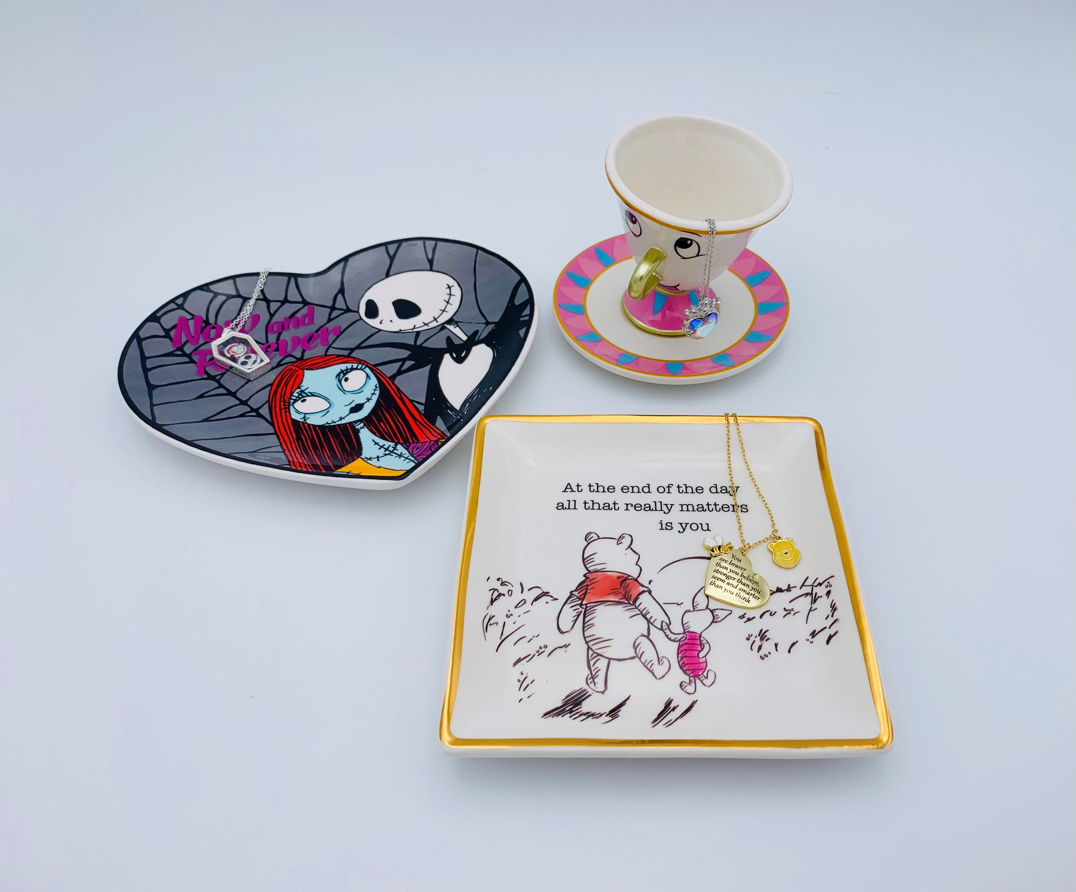 WINNIE L'OURSON - Plateau à Bijoux 13,2x13,2x1,7 cm : ShopForGeek.com ...