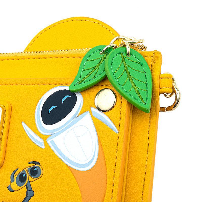 WALL-E - Plant Boot - Wallet 'LoungeFly' : ShopForGeek.com: Wallet ...