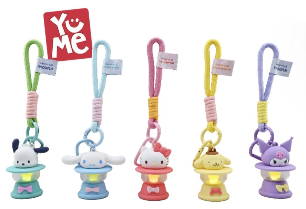 HELLO KITTY - Camping Lamp Series - Assortiment 12 Keychain 6-7cm ...