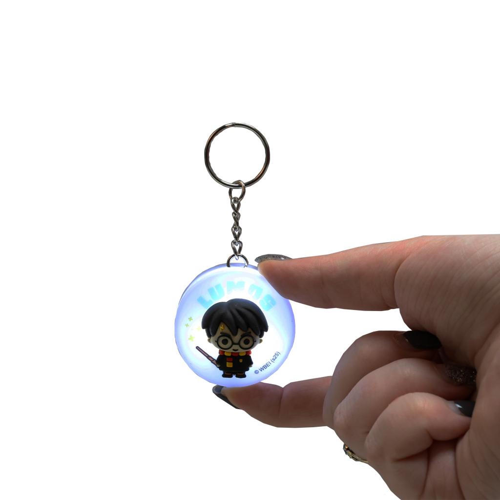 HARRY POTTER - Light-Up Keychain : ShopForGeek.com: Keyring Blue Sky ...
