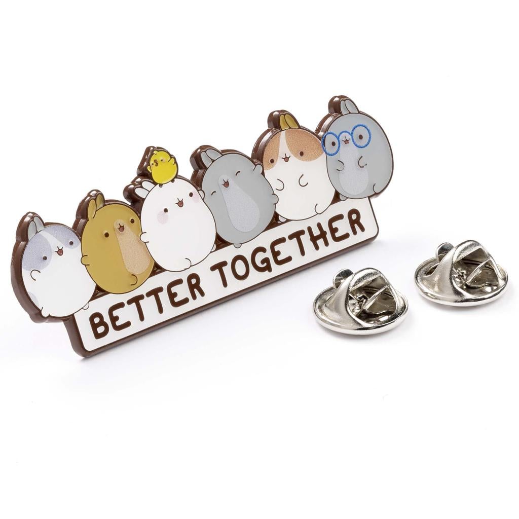 MOLANG - Together - Pin Badge : ShopForGeek.com: Pin's Carat