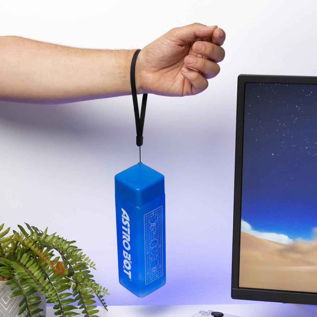 ASTROBOT - Plastic Water Bottle 600ml : ShopForGeek.com: Botella Paladone